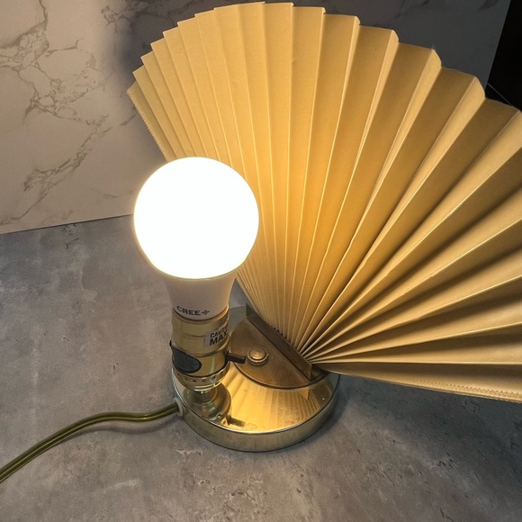 Accents | Vintage Accordion Fan Table Lamp Mcm Mid Century Modern Brass ...